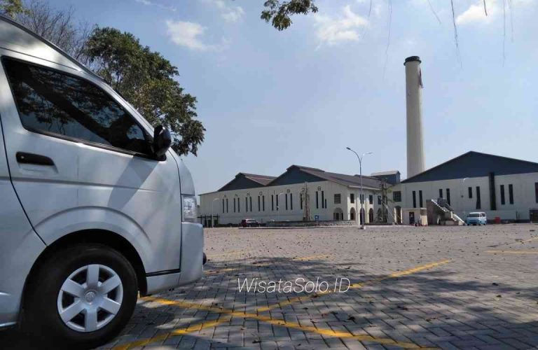 Pesona De Tjolomadoe Pabrik Gula Colomadu Solo - WISATASOLO.ID: SEWA ...